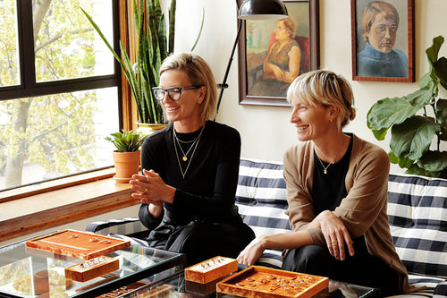 Dominus Band Grand by George Rings - 18k yellow gold 5.2mm band