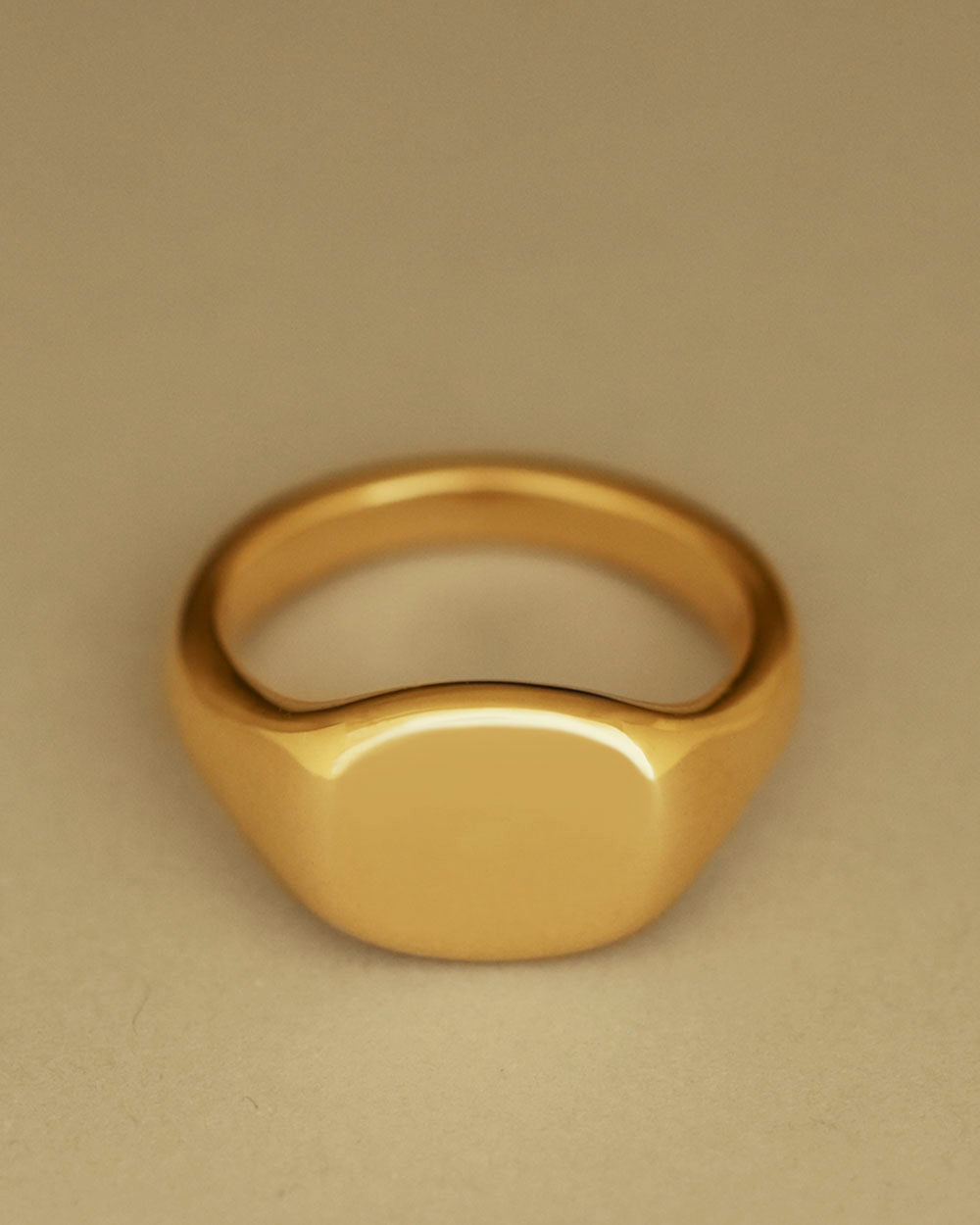 Hugo Signet Ring by George Rings - solid 18K yellow gold signet ring