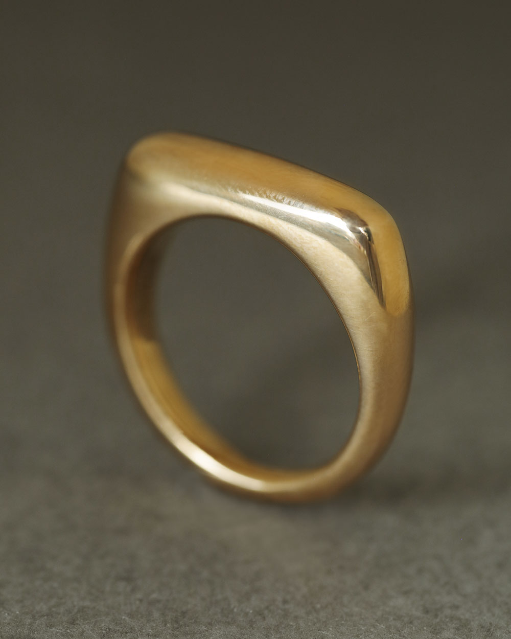 Meridian Band by George Rings - 18k yellow gold
